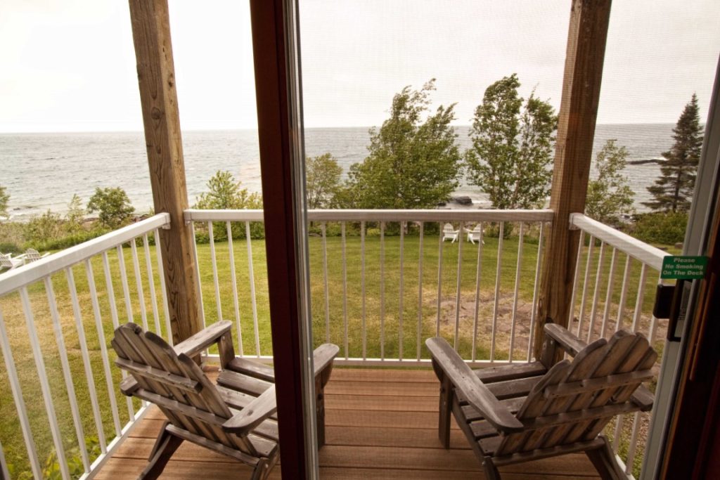 Lake Superior Lodging Options at Cove Point Lodge
